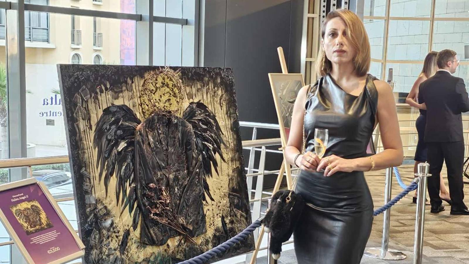 Wow! Maltese artist Etienne Farrell makes €35,000 charity impact with ...