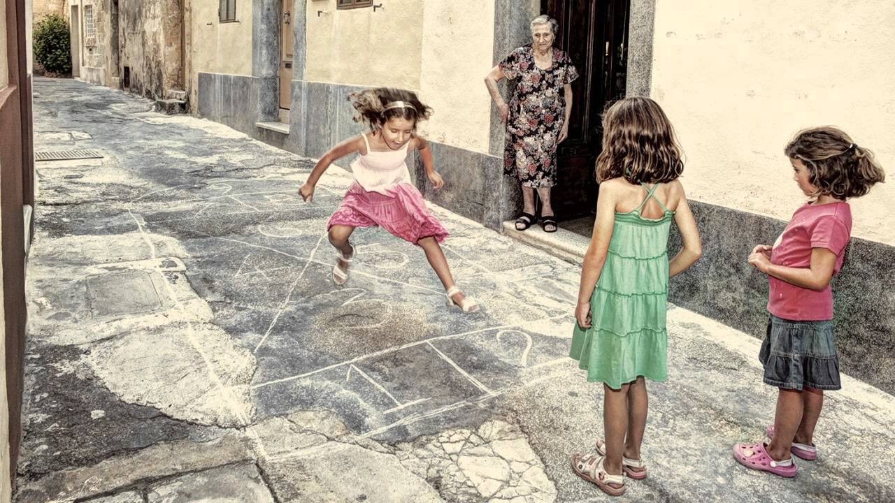 Discover these traditional Maltese street games of old