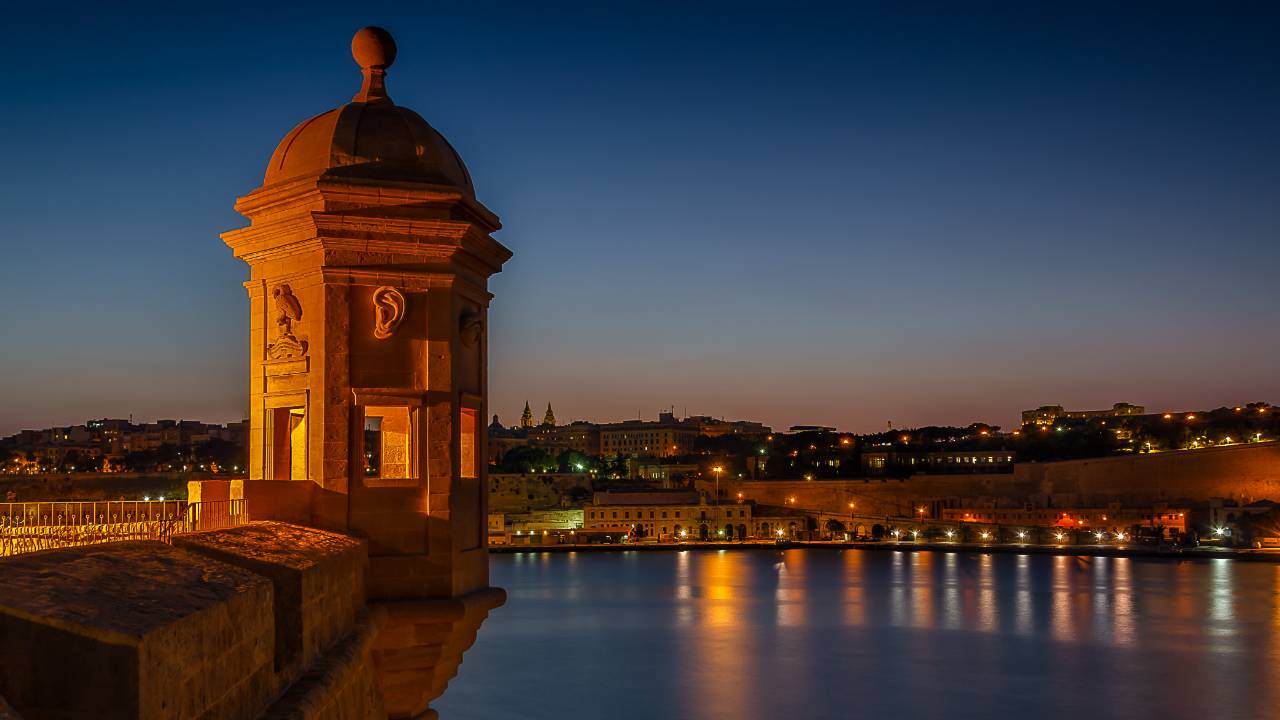 A feast for the senses! Introducing the landscapes of Matthew Gauci