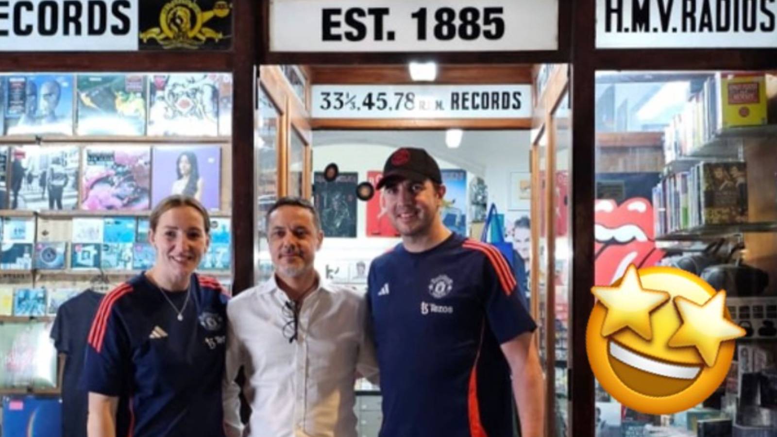 Wow! Manchester United legends John O’Shea and Siobhan Chamberlain show ...