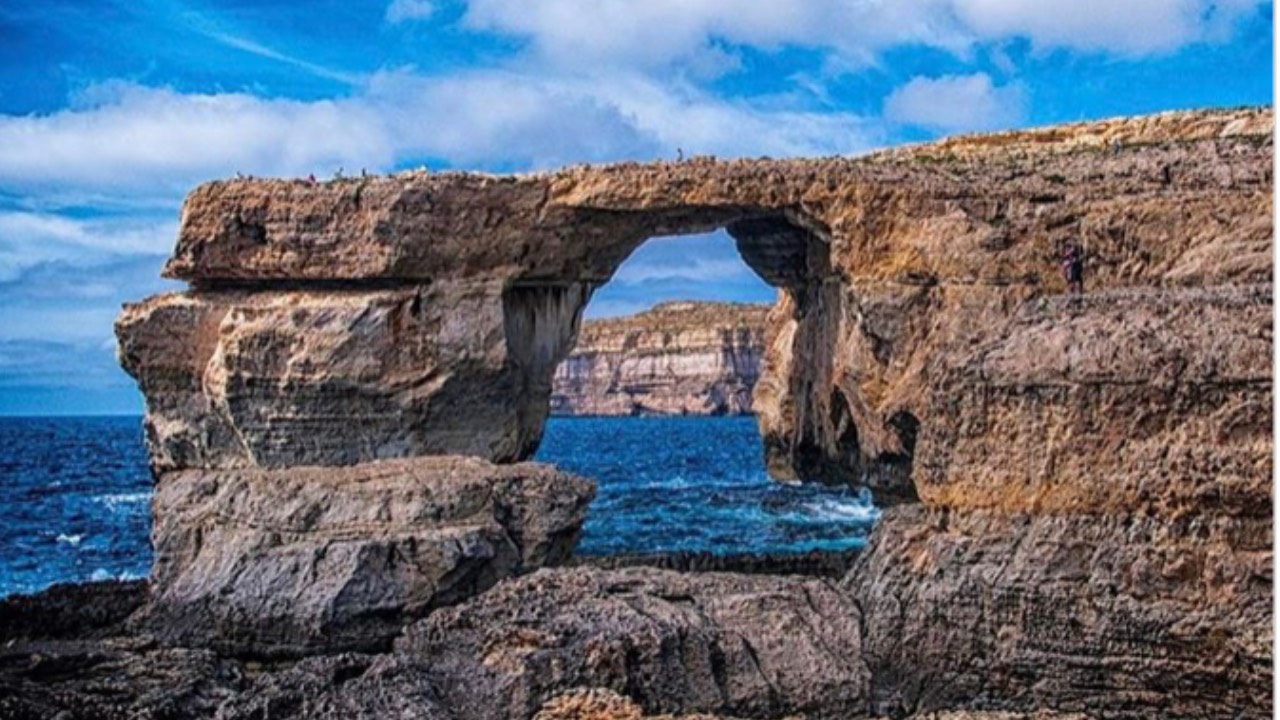 10 other awesome windows in the Maltese Islands that comfort the loss ...