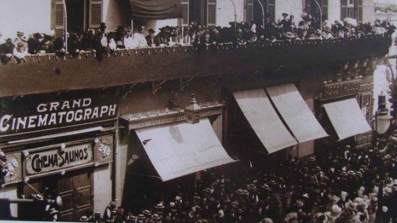 Let’s go to the talkies! 8 amazing rare photos show Malta’s old cinemas ...