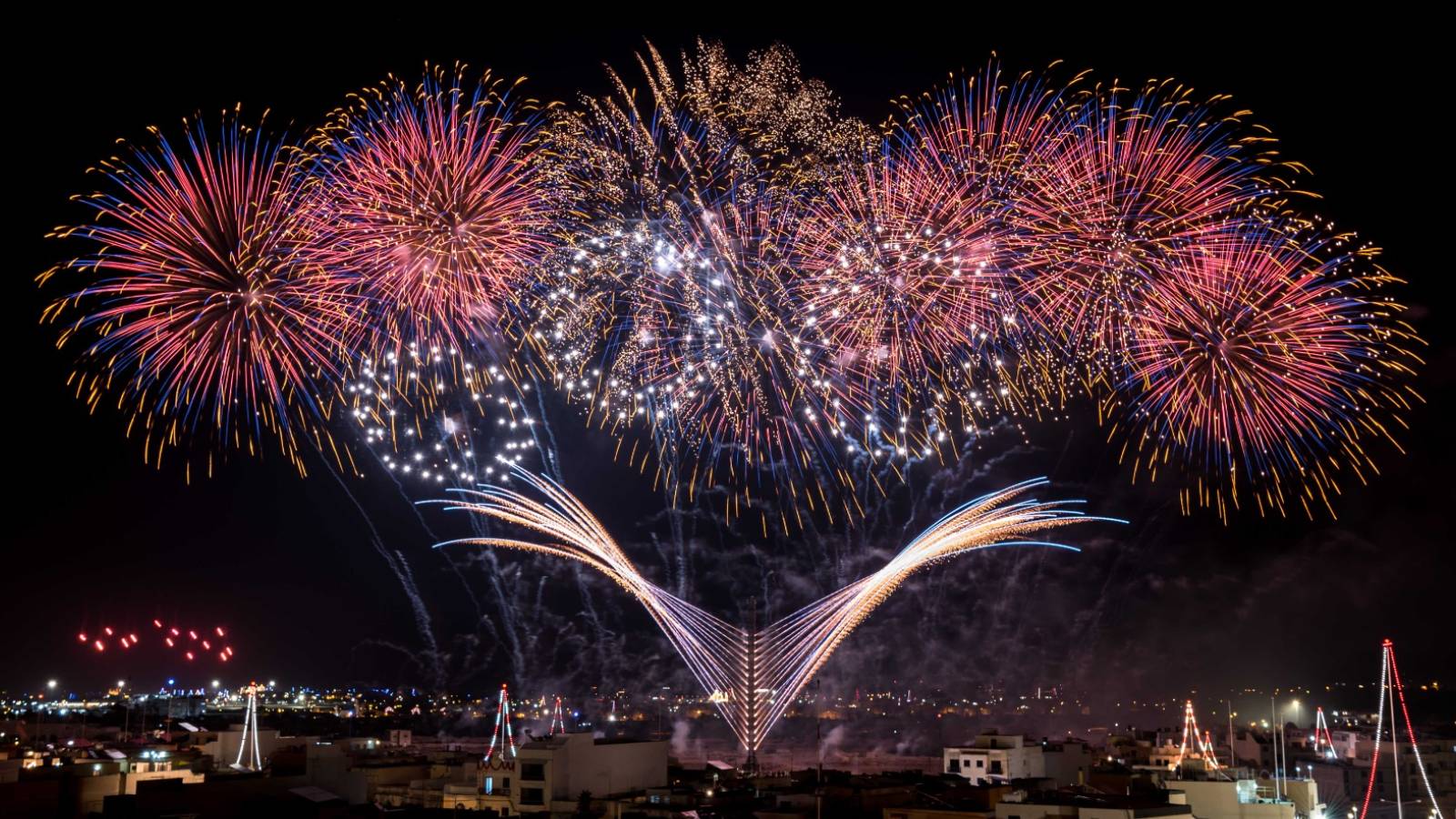 'Fireworks Spectacular' - Unique fireworks display for the Mqabba Santa ...