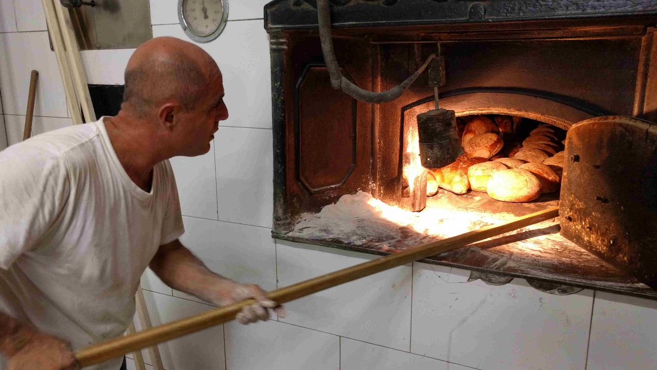 These traditional wood-fired oven bakeries in Malta will make your ...