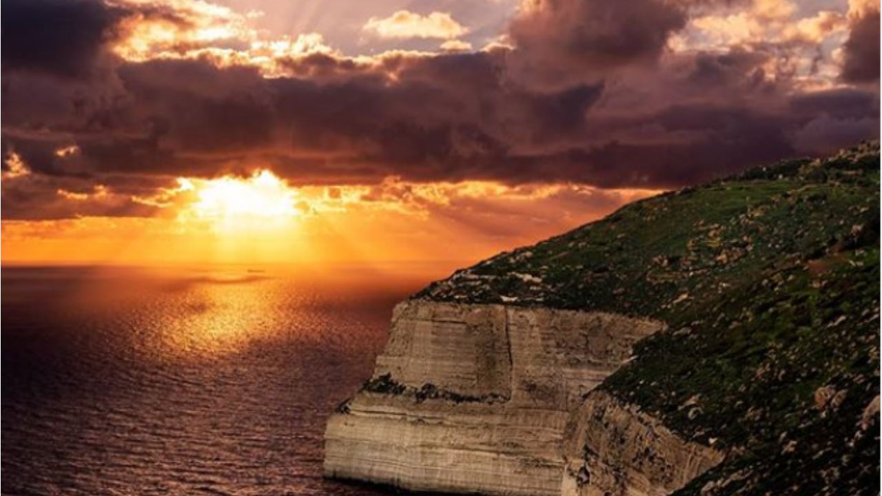 10 stunning shots of must-see spots around the Maltese Islands