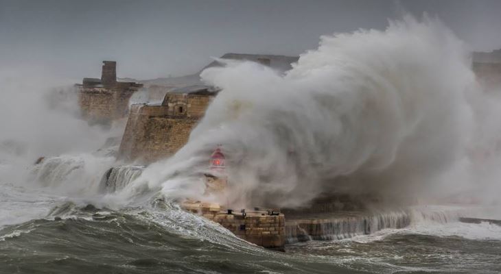 Terrible beauty: Local photographer captures impressive storm shots at ...