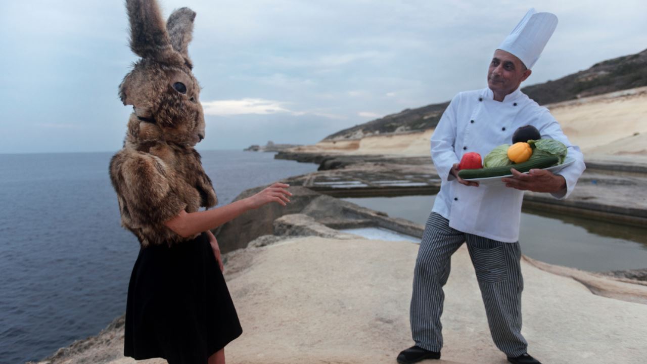 Maltese gastronomy, theatre and poetry put on a show at Xwejni's ...